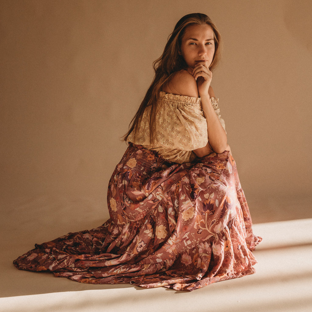 Aura Amethyst Maxi Skirt – Chasing Rivers